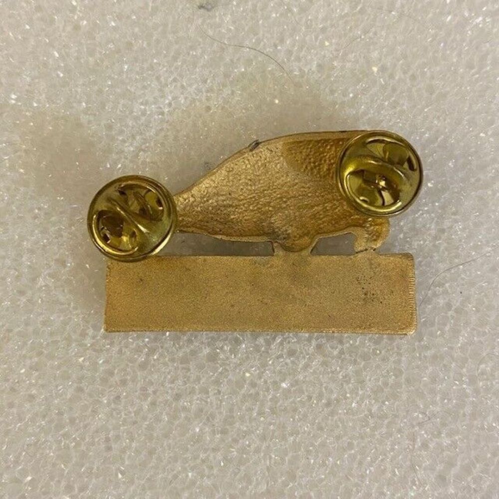 Royal Order Of Jesters Roj Manatee 3d Gold Tone Vinta… - Gem